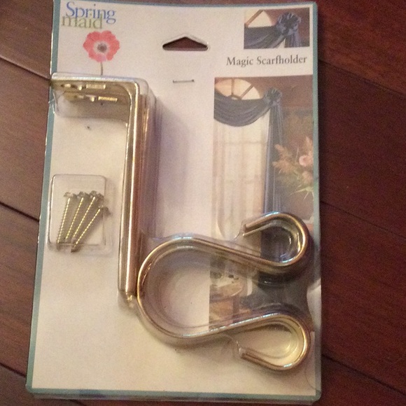 Accents | Nwt Springmaid Gold Tone Magic Scarfholder For Curtains ...